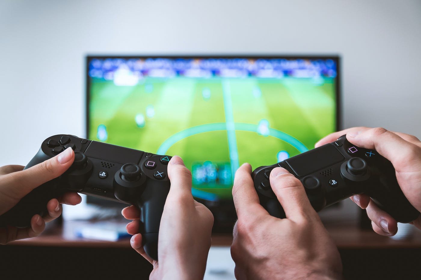 What is the Difference between Playing Video Games And Watching TV: Key ...